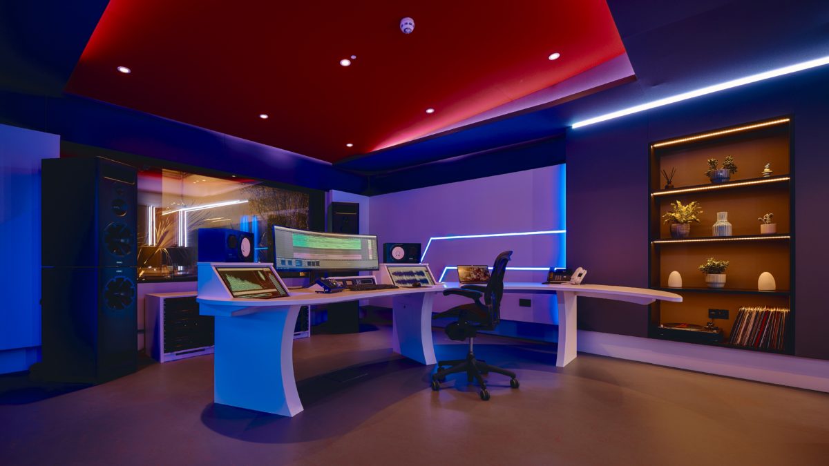 Inside the studio with over 10 billion streams to its name - Pioneer DJ