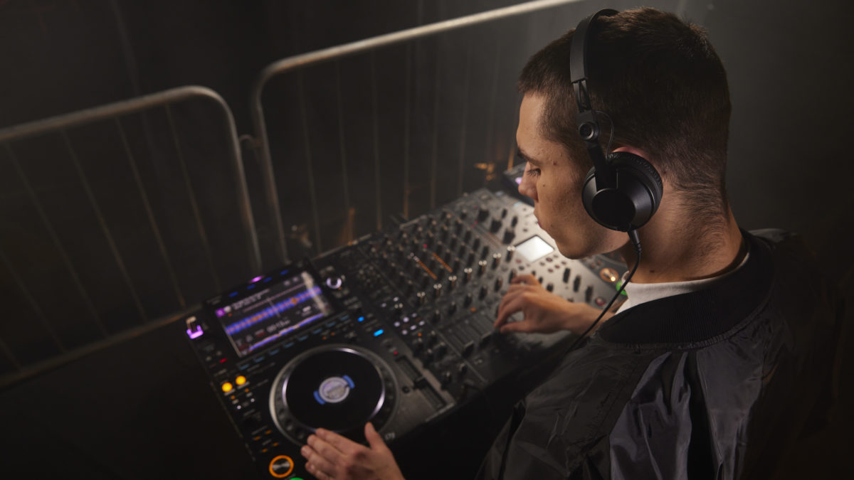 10 ways to up your DJ game in 2024 - Pioneer DJ